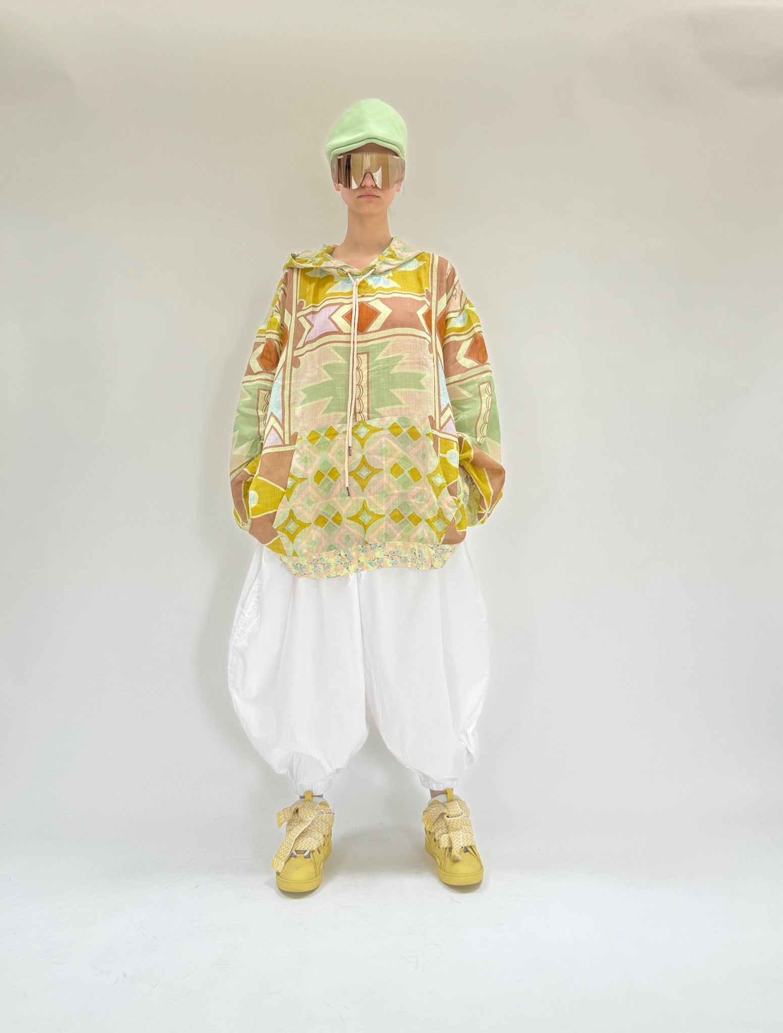 Oversize Maxi Hood – Yvonne S OFFICIAL