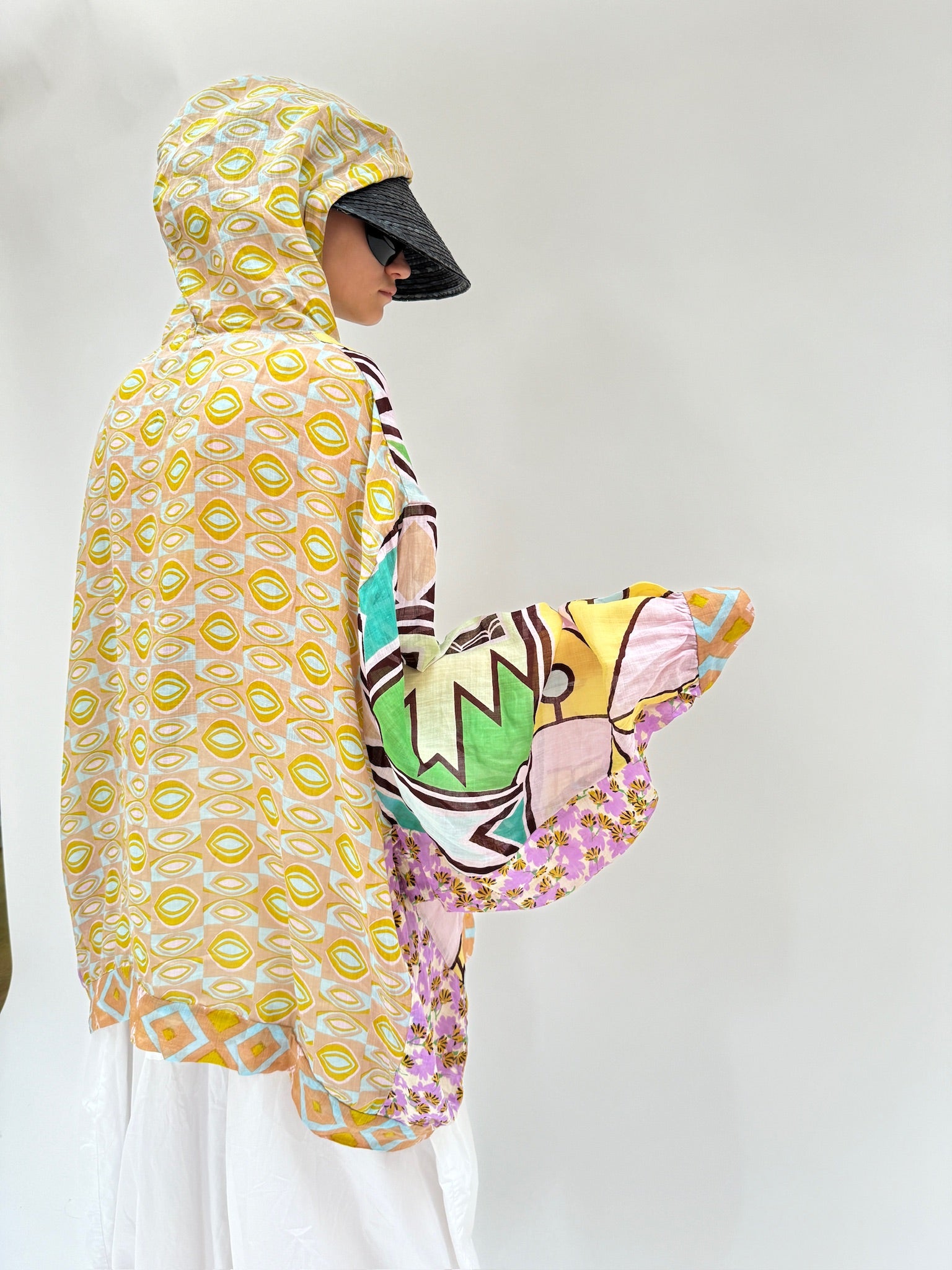 Oversize Maxi Hood – Yvonne S OFFICIAL